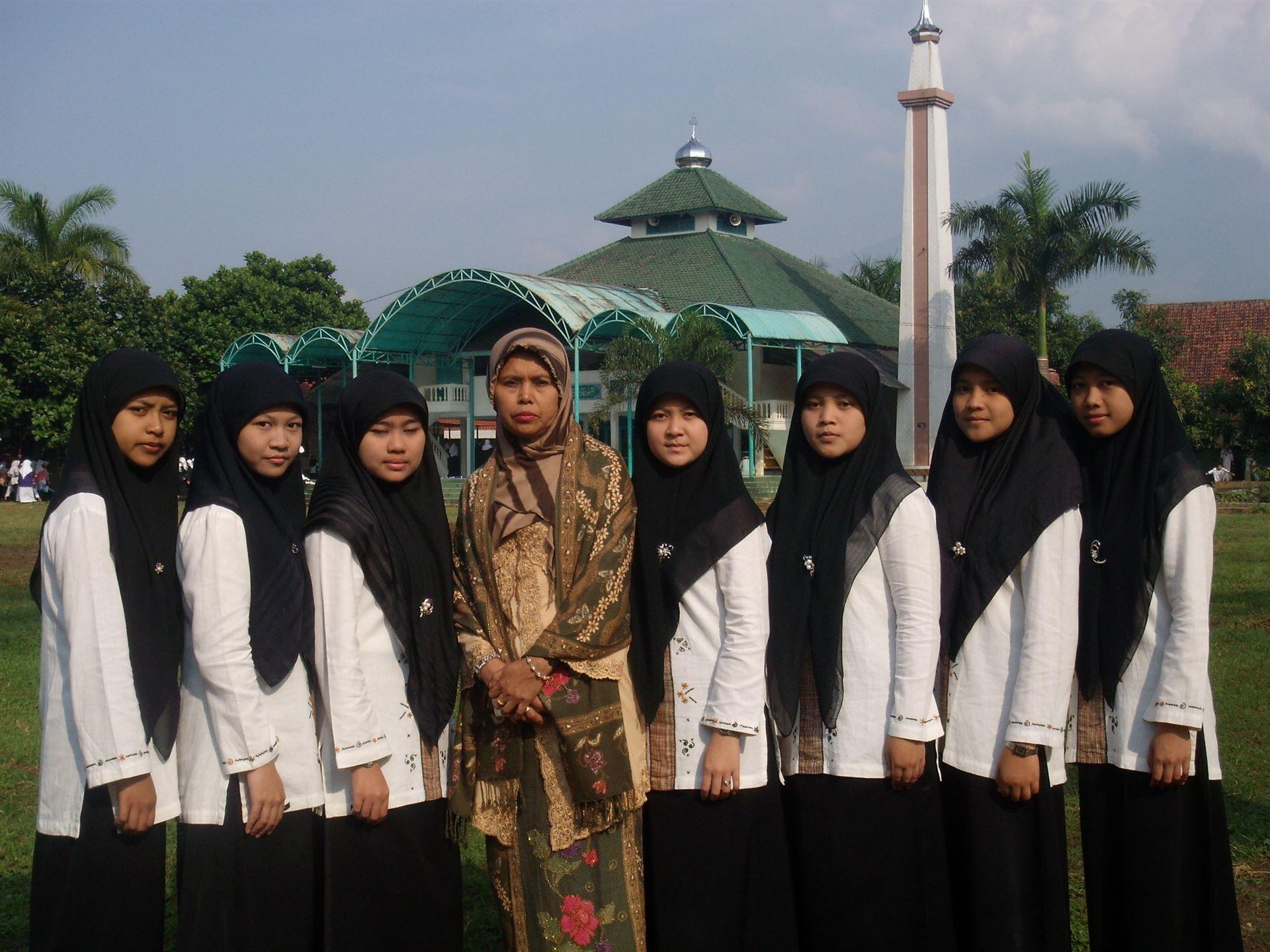 Sejarah Pendiri Drs KH Ahmad Dimyati - Daarul Uluum Lido